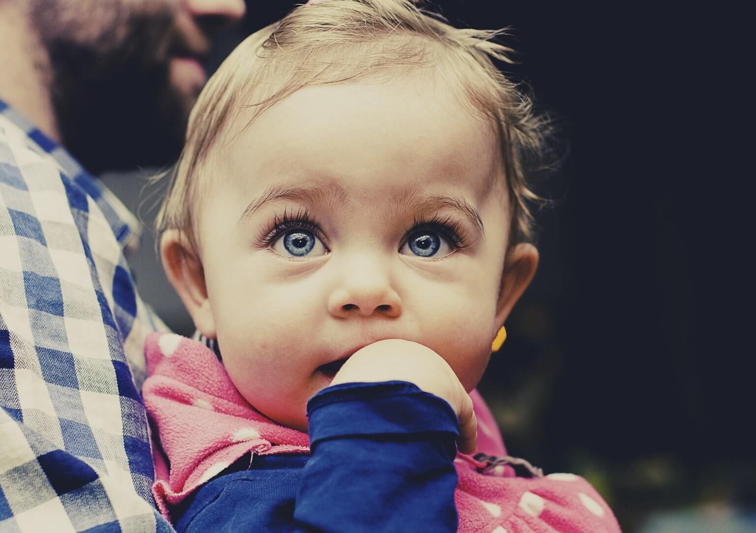 Baby Augenfarbe berechnen: Blau, grün oder braun? | EFBS-EEB Familien ...